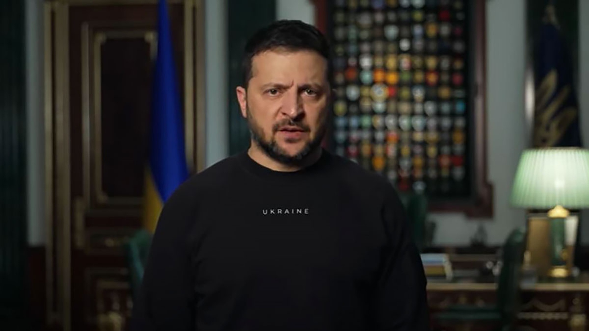 Зеленски: Русия ще направи нов "Майдан", а Украйна ще отстъпи, ако го ...