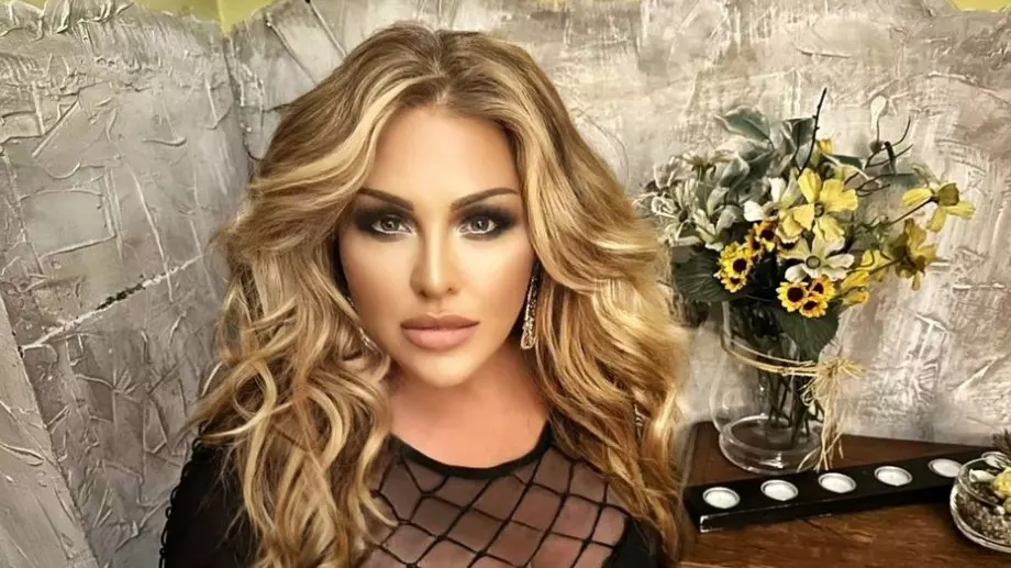 Рени с тежко признание: Бях крайна към сина си и баща му се възползва ...