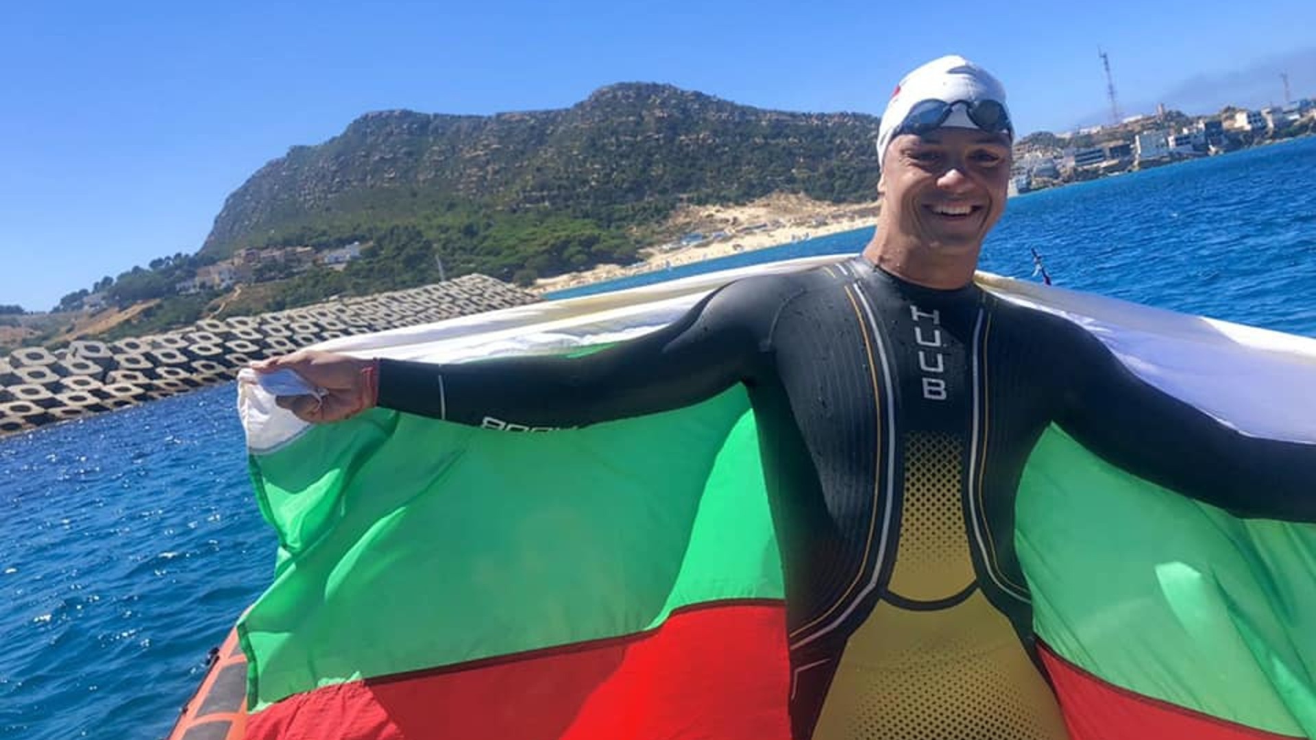 Въпреки удар в скалите: Цанко Цанков преплува един от най-трудните маратони в света | Actualno.com