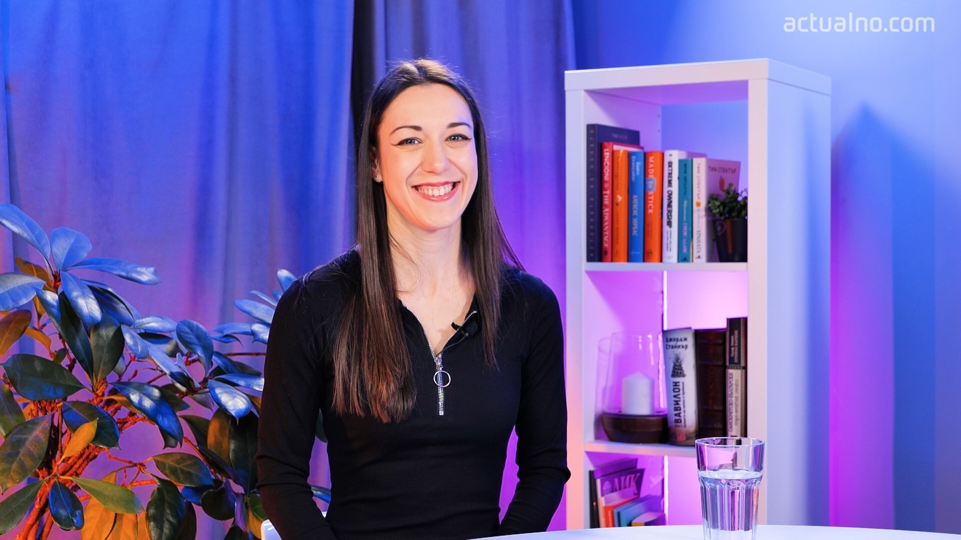 Да бъдеш независим артист - мечта или изпитание: Кристиана Атанасова в "Студио Actualno" (ВИДЕО ...