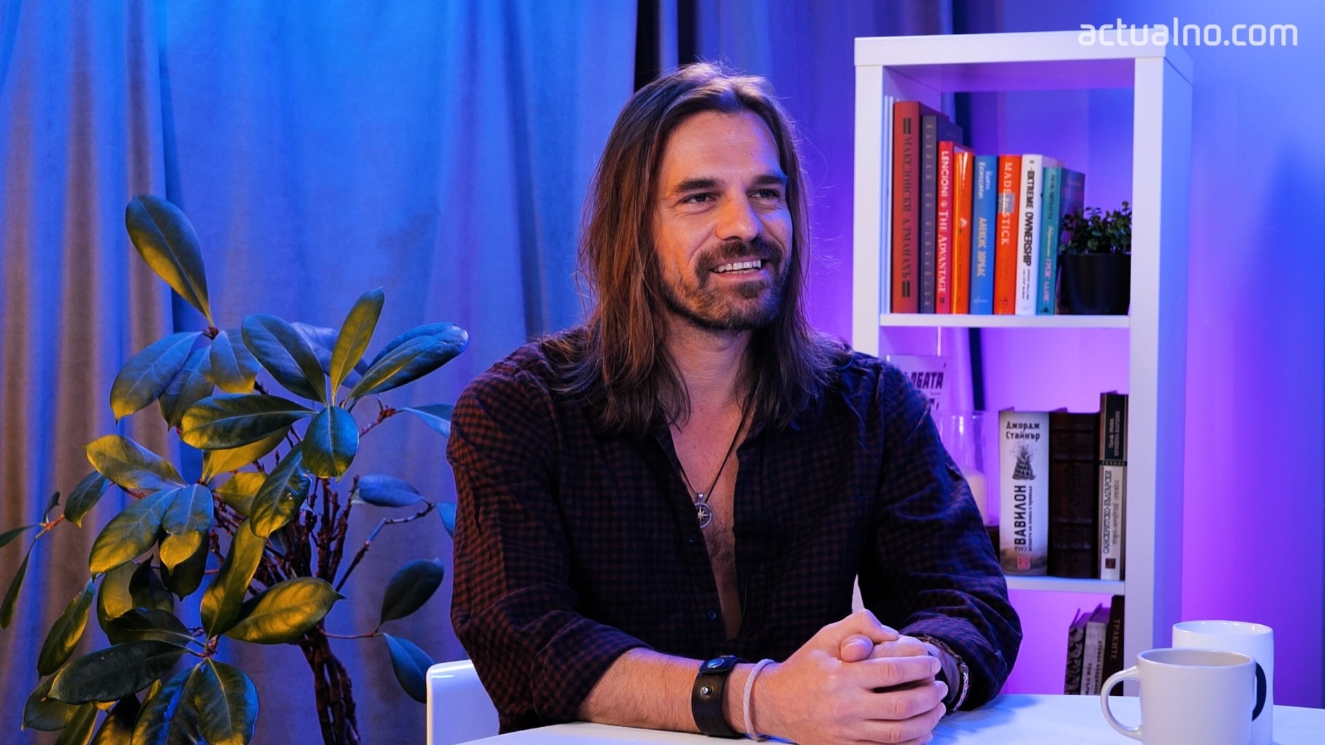 "Разнообразието е есенцията на живота": Никеца в Студио Actualno (ВИДЕО) | Actualno.com