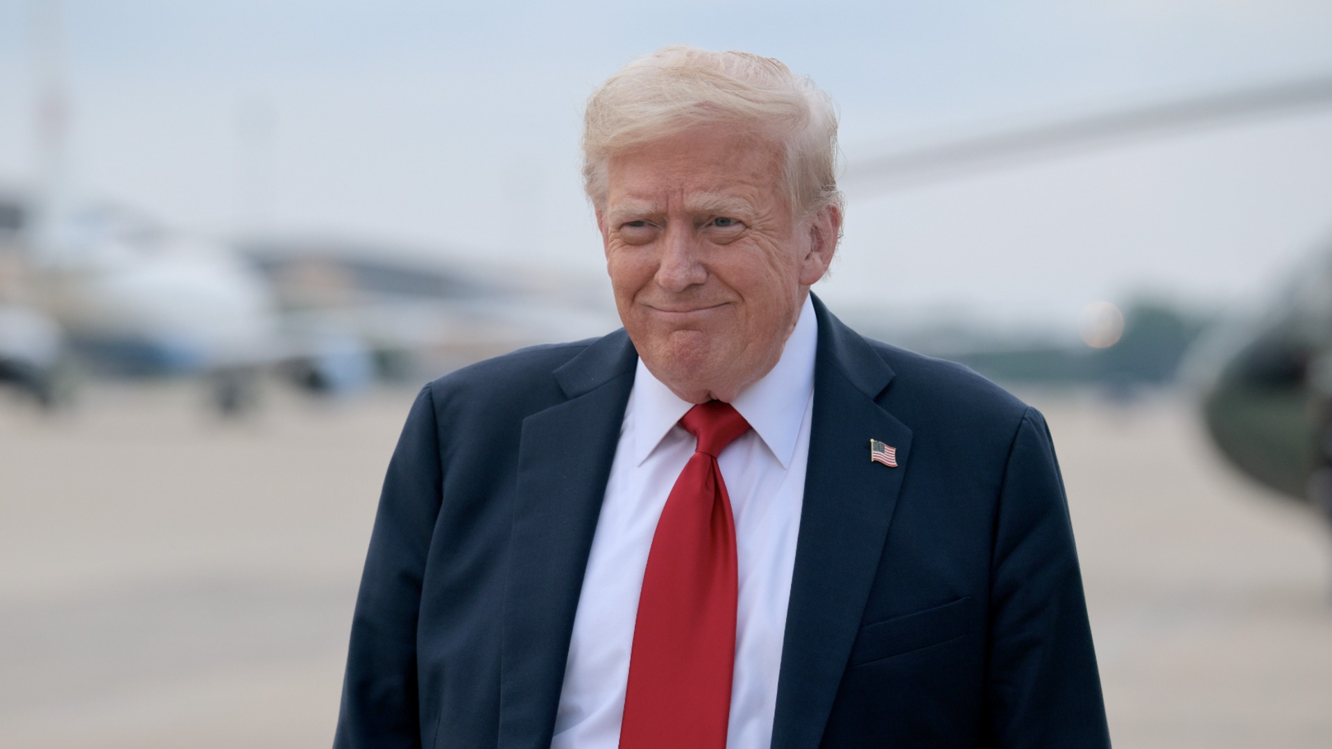 "Чакахме доста дълго": Тръмп наложи тежки санкции на "Роснефт" и ...