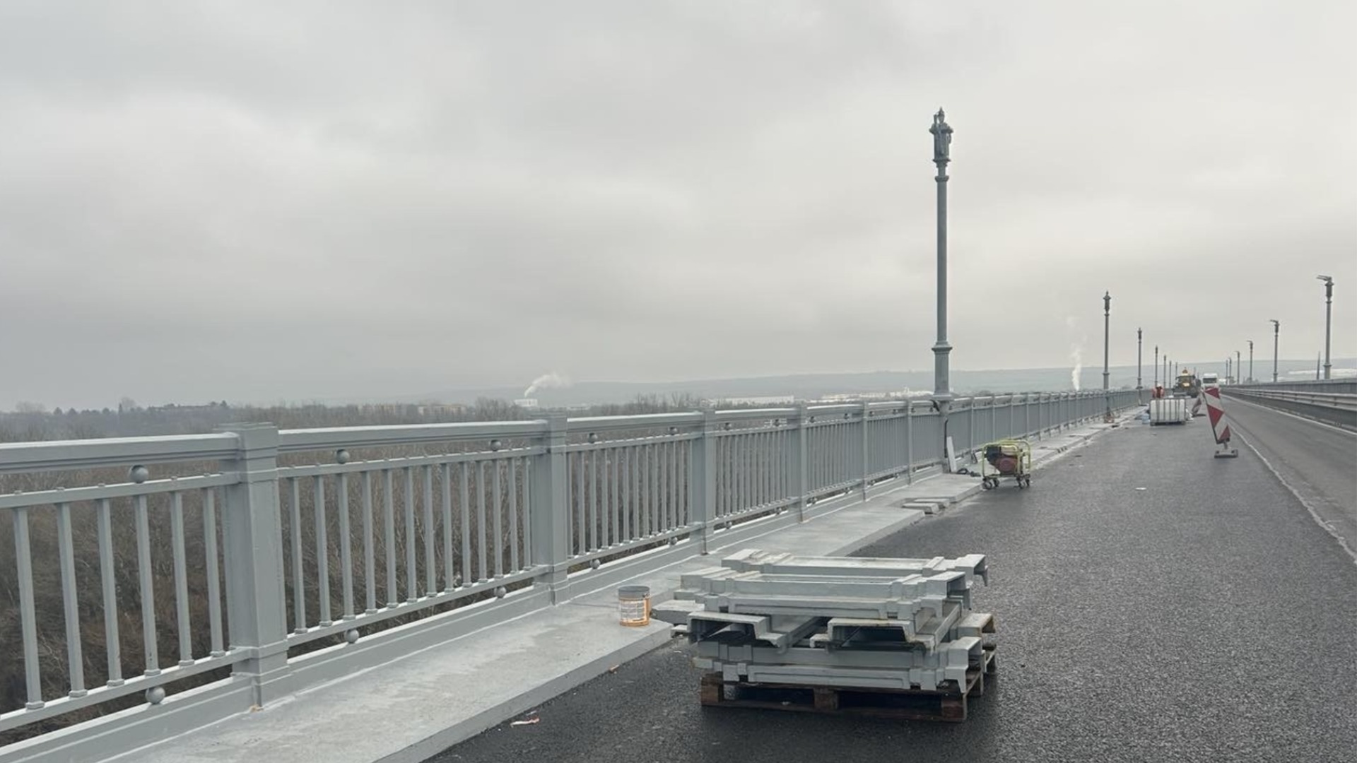 От другата седмица: Отварят платната и в двете посоки на Дунав мост при ...