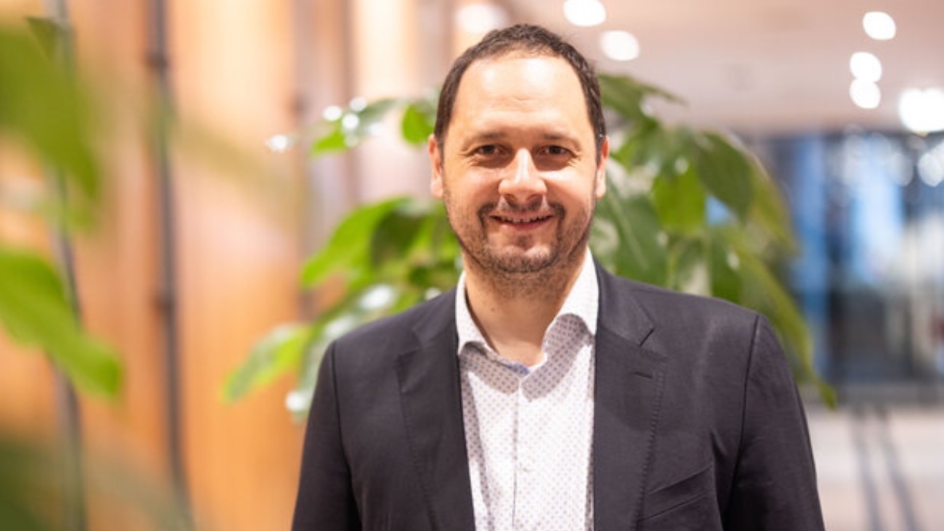 "Прогресивна България": Хората ни дадоха власт, за да спрем порочния ...